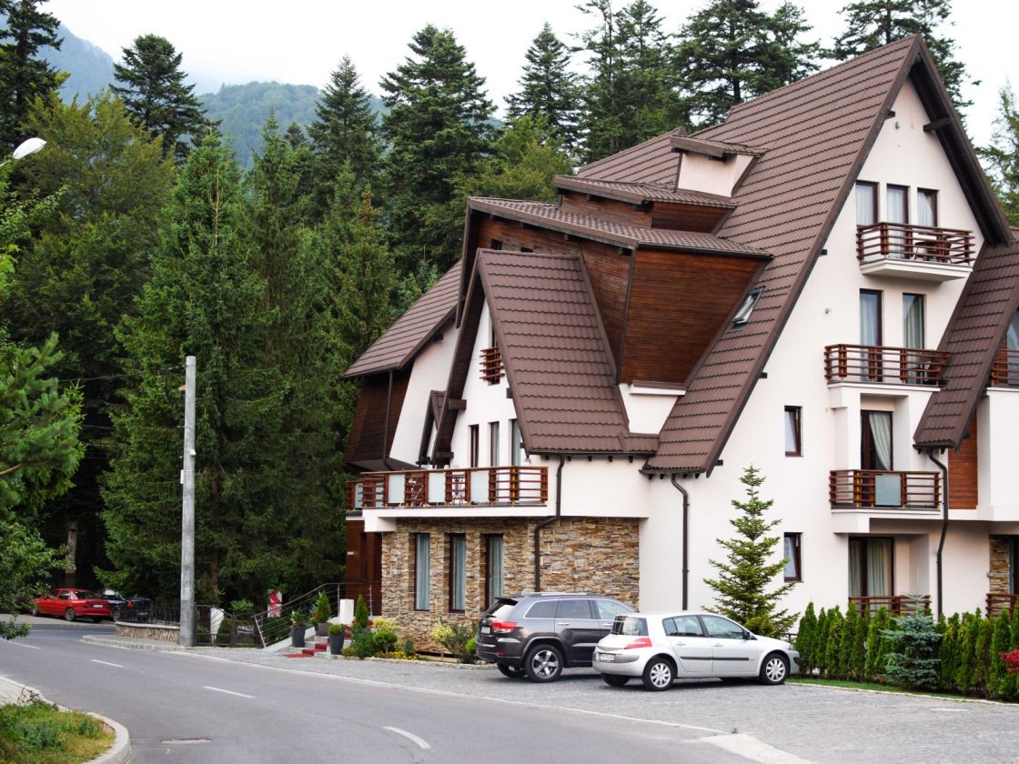 CĂSUȚA CU PRIDVOR din Bran, Brașov | Descoperă Locuri Faine din Romania