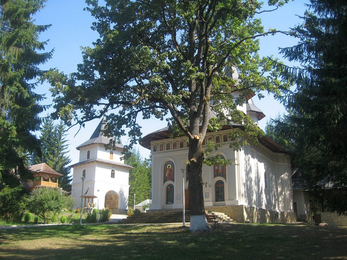 25 Locuri de vizitat in DURAU: Obiective turistice | Ghid Turistic ...