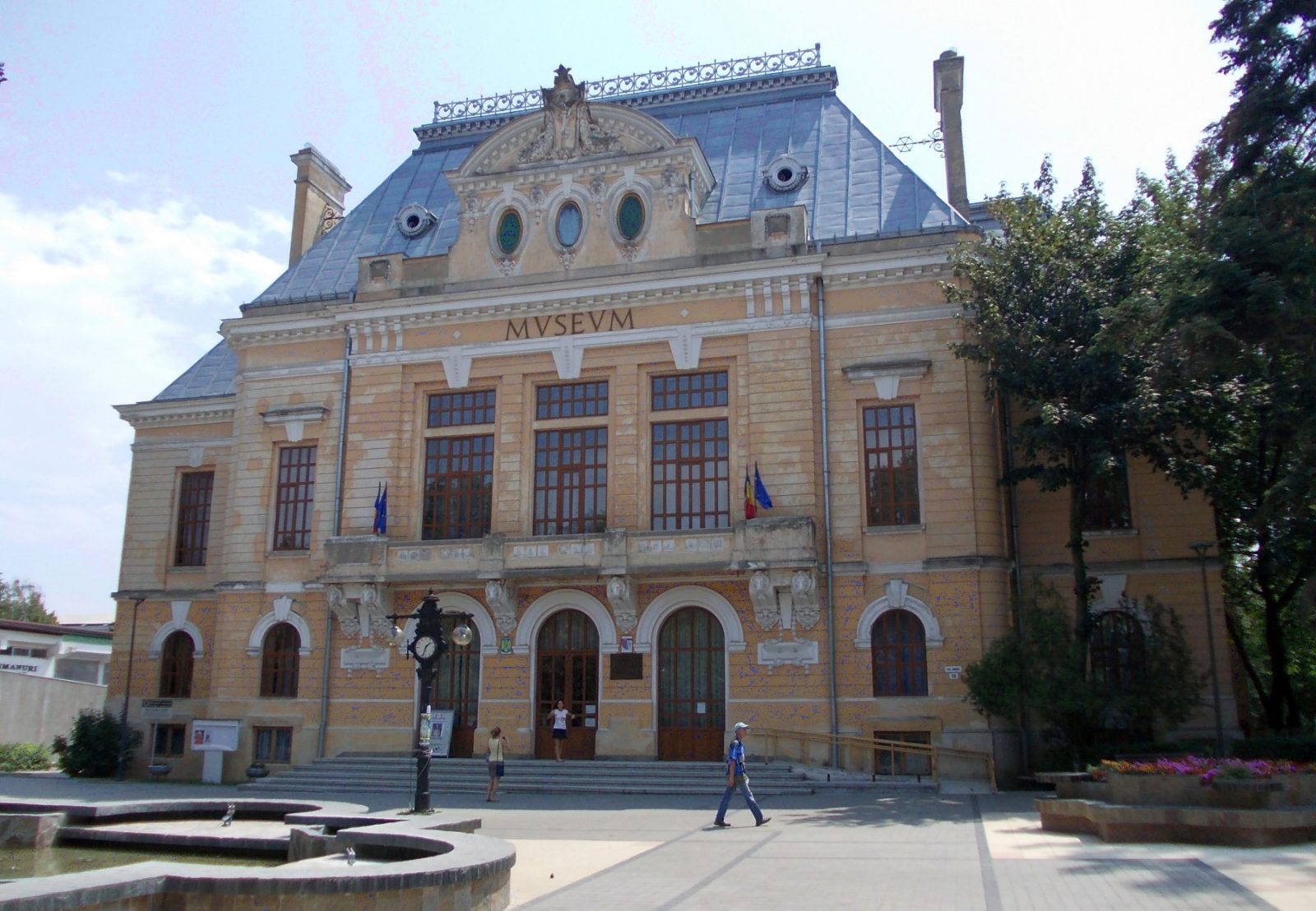 Obiective turistice BOTOSANI: 53 Locuri de vizitat | Ghid Turistic ...