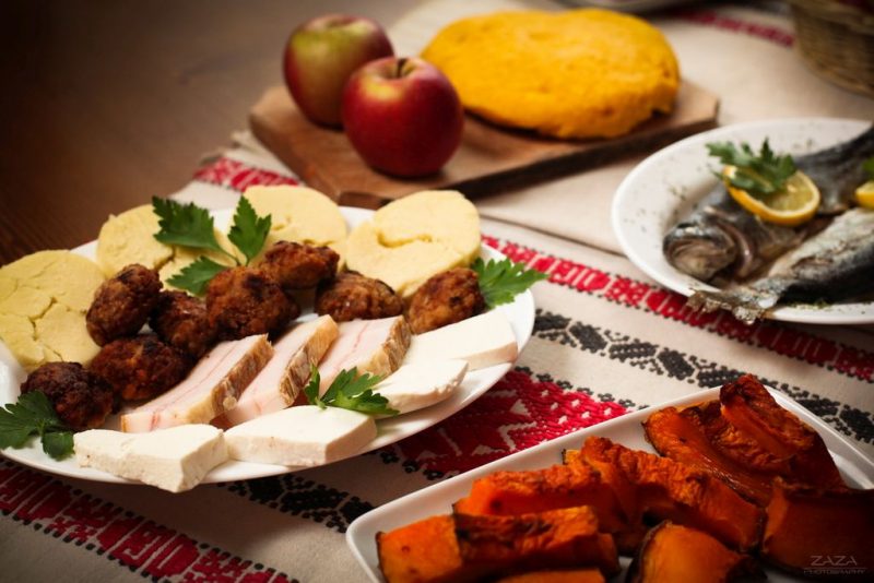 CASA MOȘULUI din Cârțișoara, Transfăgărășan | Locuri Faine din Romania