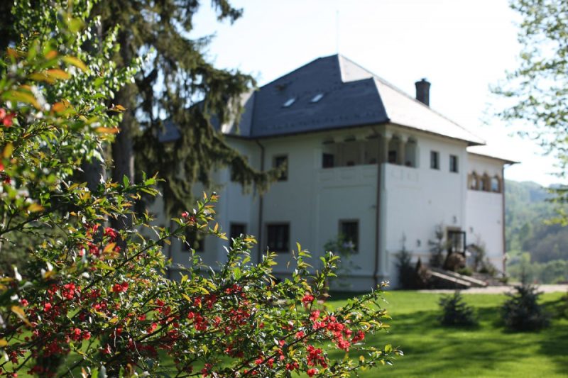 CONACUL MALDĂR din Măldărești, Horezu | Locuri Faine din Romania