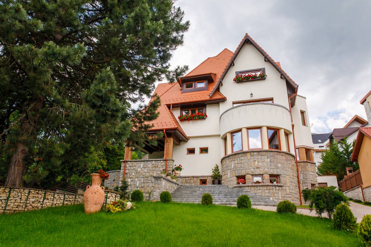 MOVILITA Residence Sinaia, cea mai exclusivista destinatie de pe Valea ...